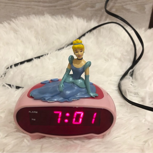 Disney | Other | Vintage 9s Disney Cinderella Electric Battery Alarm ...